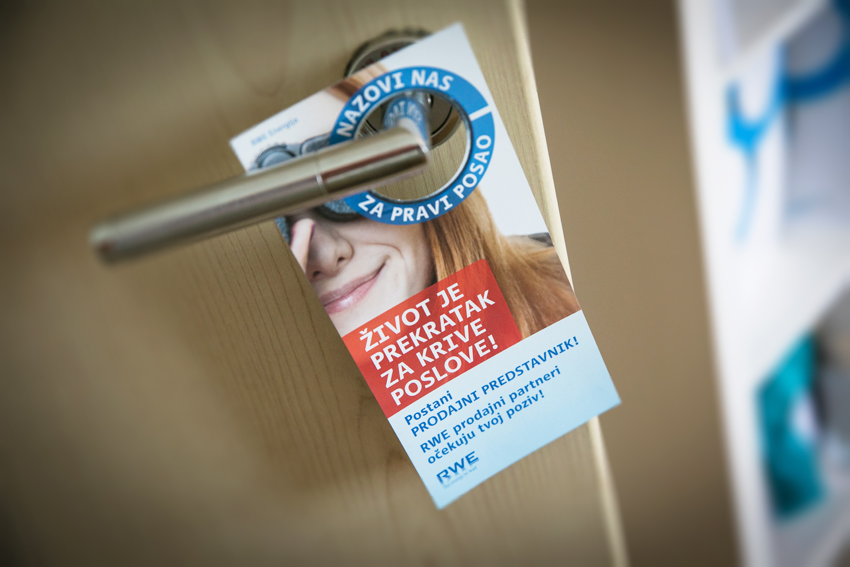 Design of flyers and promotional displays for Bauerfeind - Studio Kreda